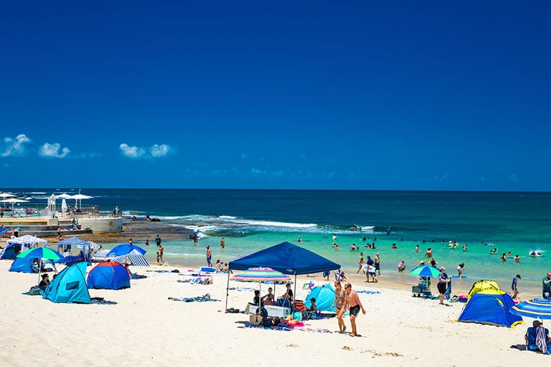 Sunshine Coast Apartments - Gena Apartments Kings Beach